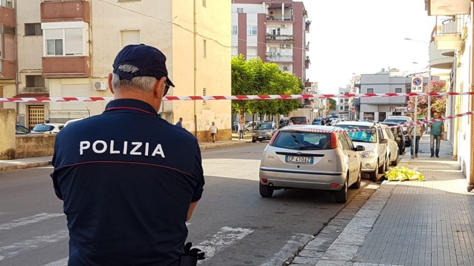 E' DI OSTUNI IL BANDITO RIMASTO UCCISO NELLA SPARATORIA DOPO LA TENTATA ...