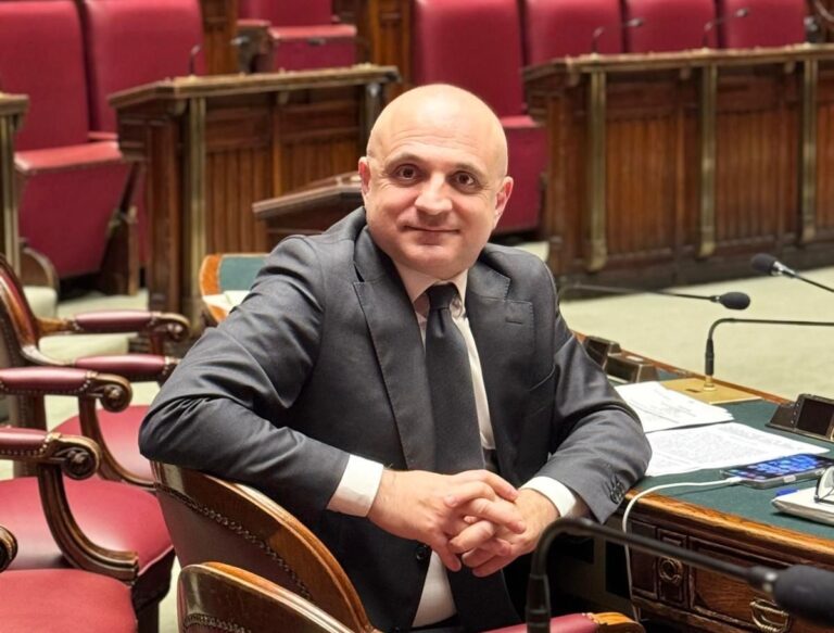 D'Attis (Fi): "Decaro e Landini disinformati. Su Brindisi grande ...